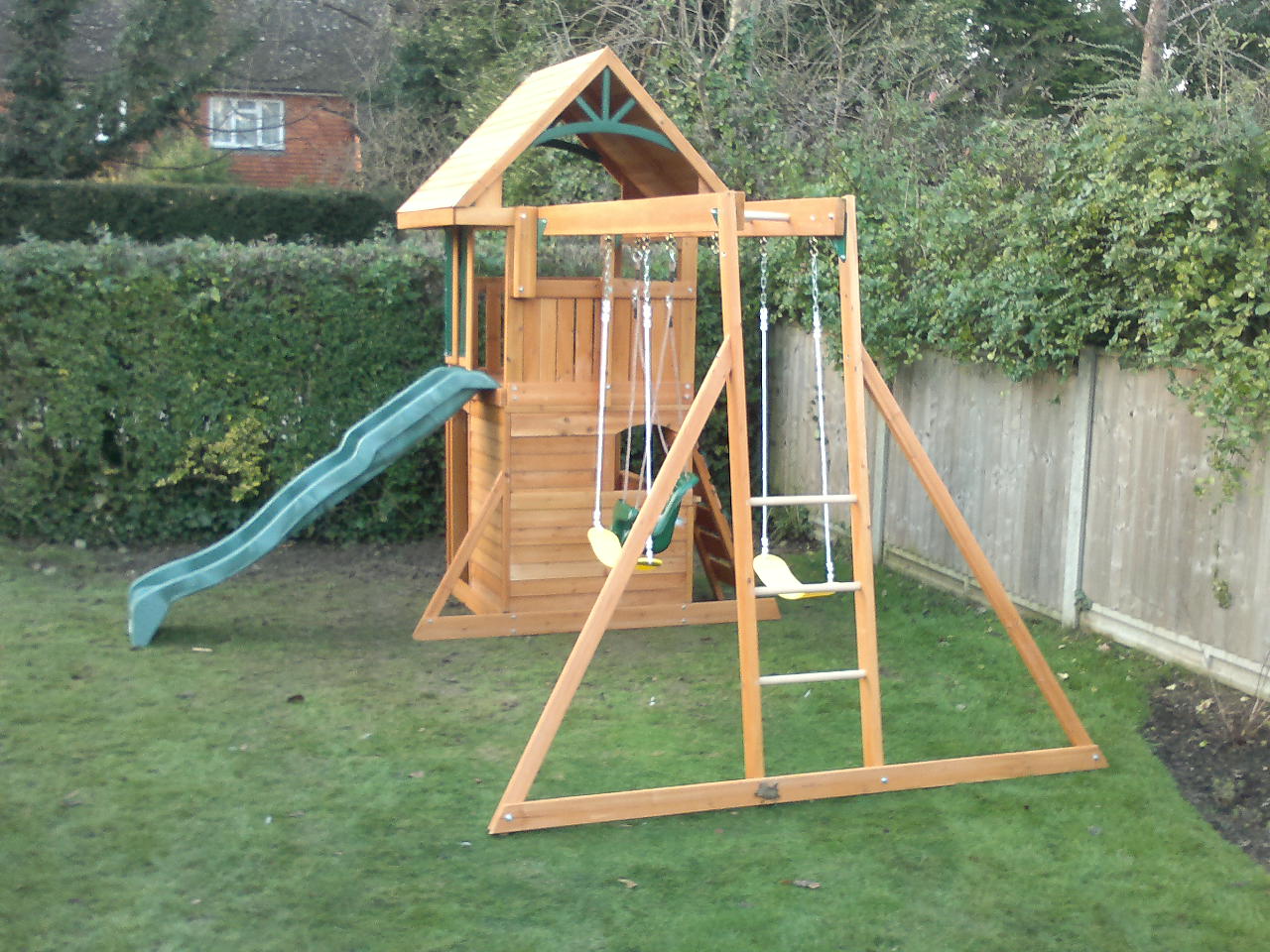 Eco Friendly Climbing Frames and Playground Design - Climbing Frame ...